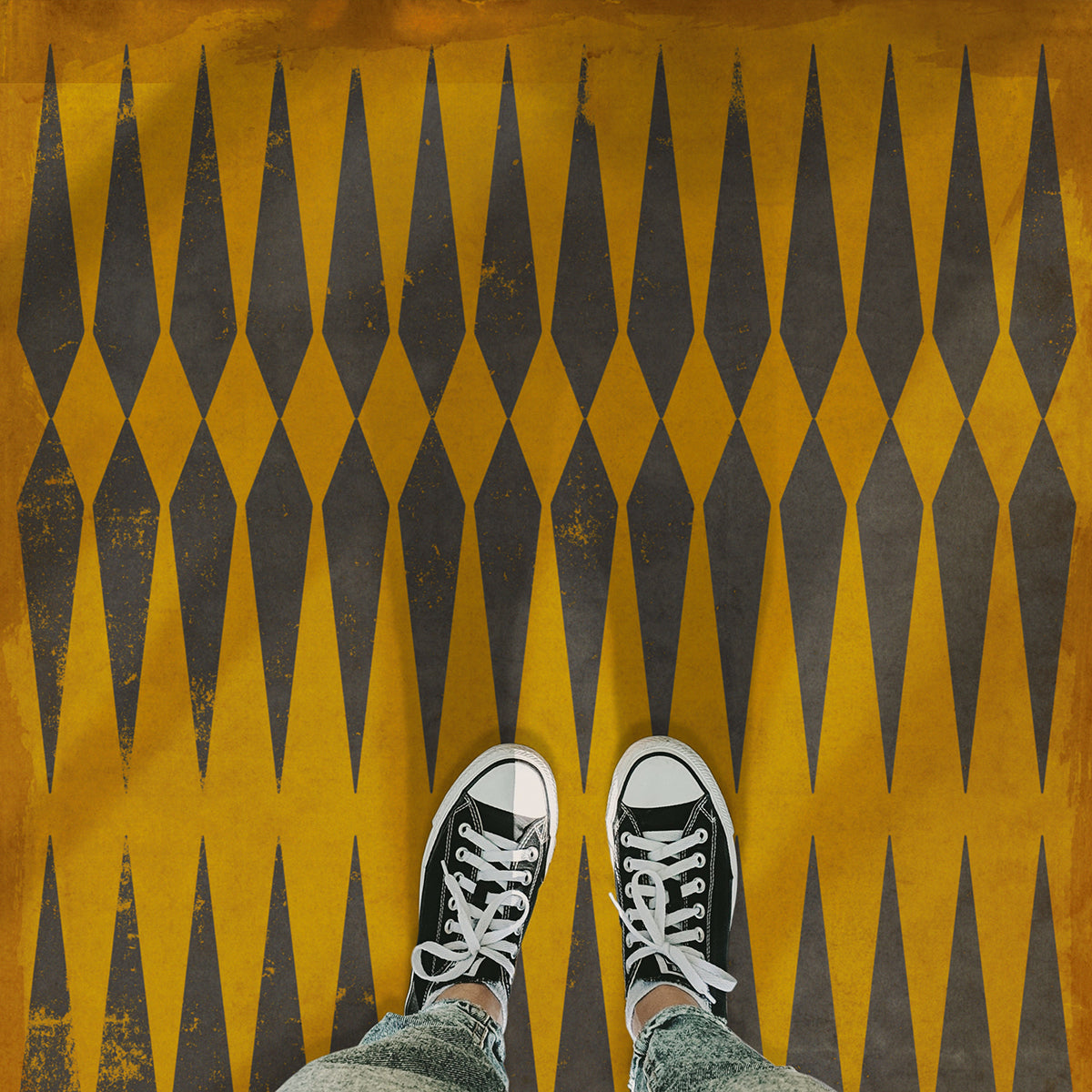 Vintage Vinyl Floorcloth Rug (Pattern 08 Good Old Chuck) – The Rug District